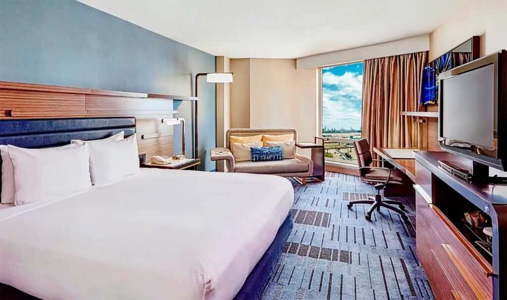 Newark Airport (EWR) - Phone, Address, Directions, Hotels, Shops